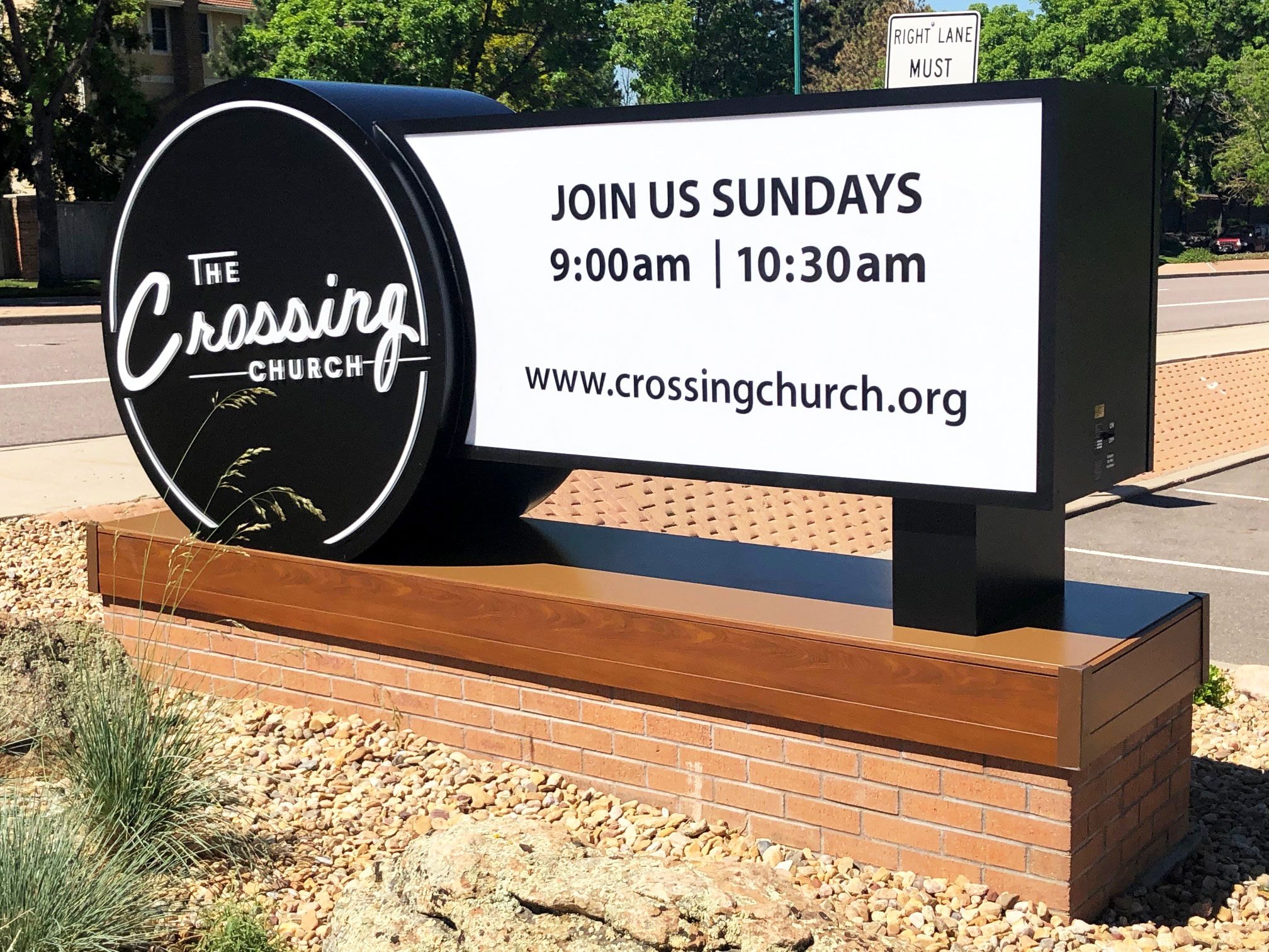 Unique Modern Monument Signs